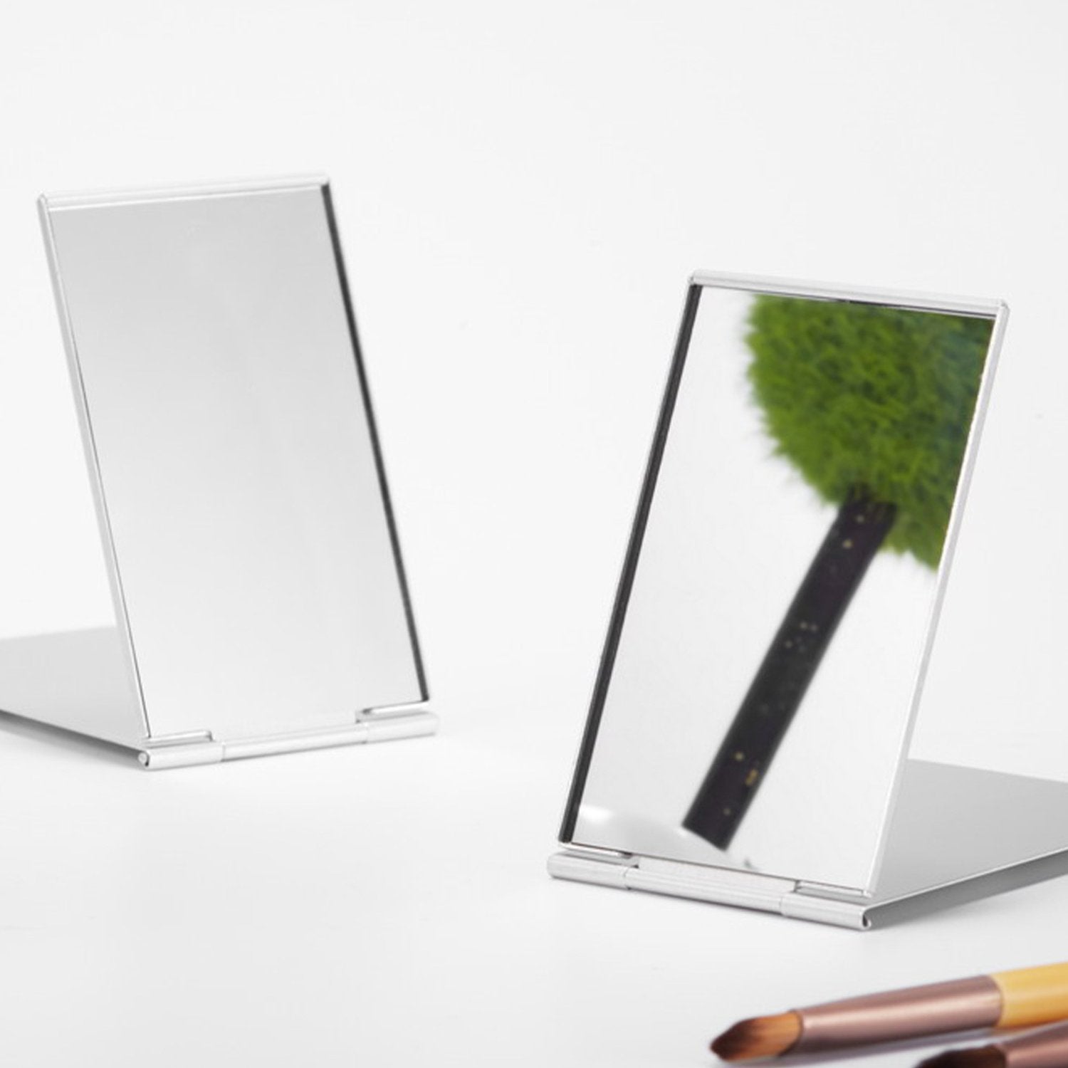 Desktop & Folding Mirrors – MirrorNova